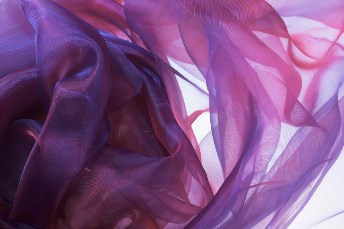 What kind of fabric is organza: features and uses - Cimmino