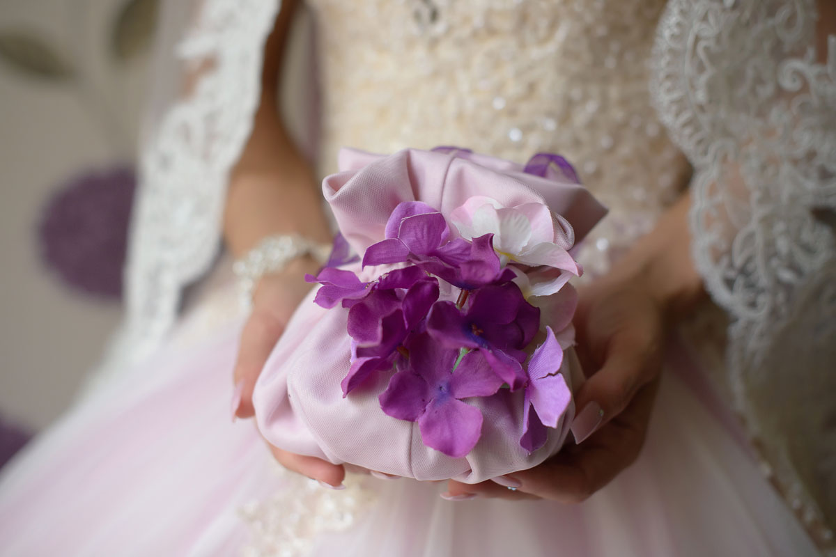 Bon bon con fiori: cosa sono e come si realizzano - Cimmino
